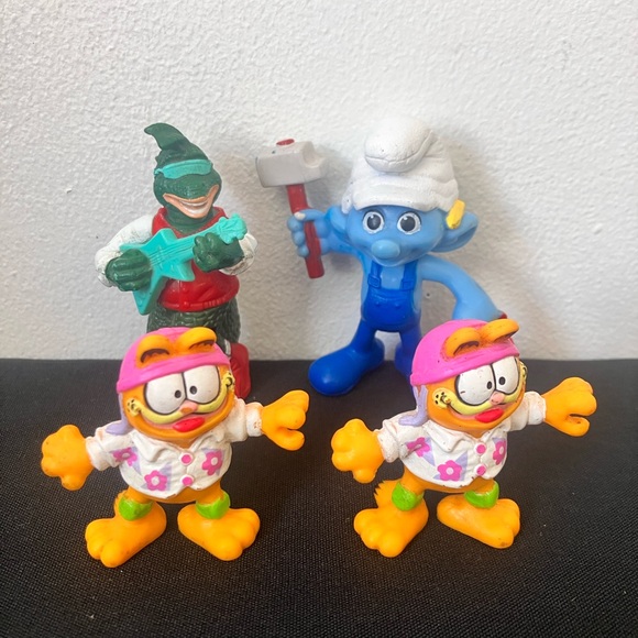 Toys | 9s Character Toy Set | Poshmark